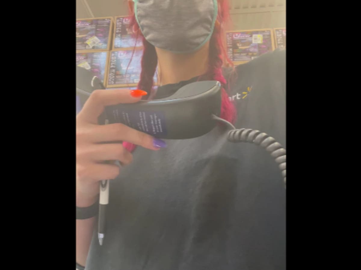 Walmart worker in Louisiana films herself resigning on store ...