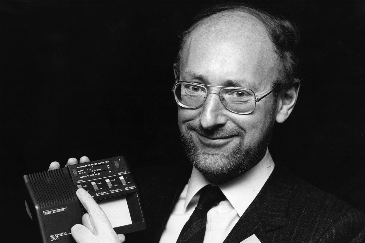 Clive Sinclair: Visionary who helped create the first home computers ...