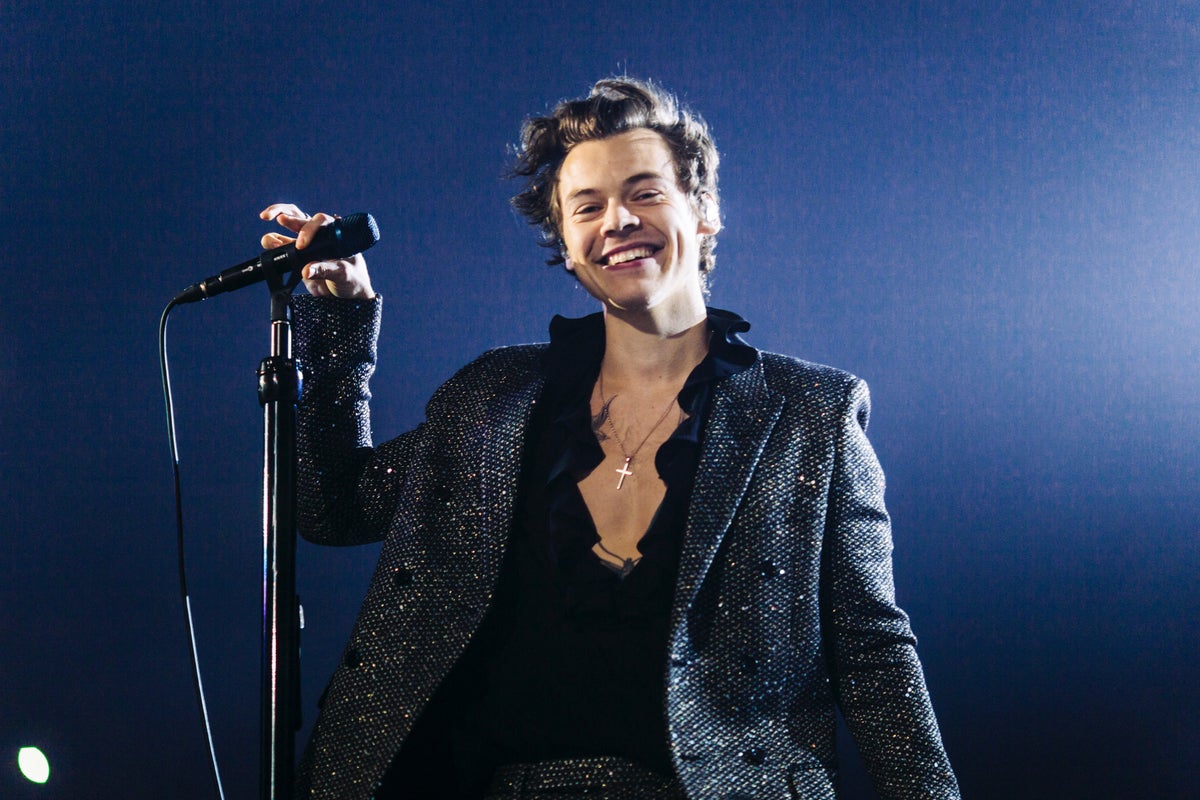 Harry Styles launches beauty brand called ‘Pleasing’ | The Independent