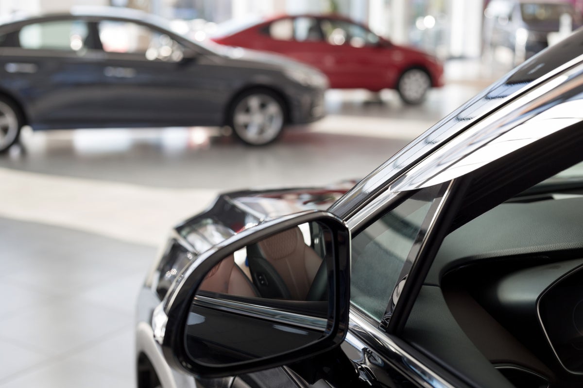 New car registrations fall to lowest level since 1998 | The Independent
