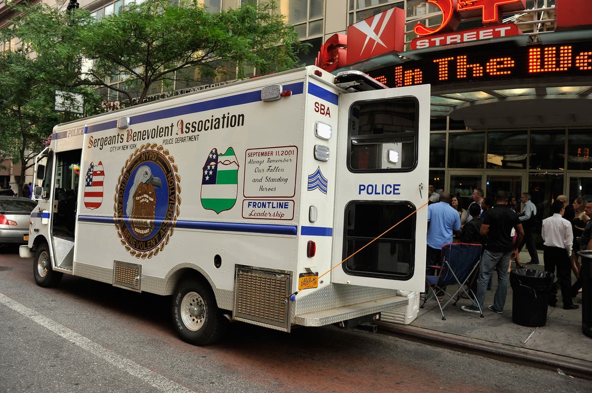 FBI Nueva York : Allana sede del sindicato de sargentos de la policía ...