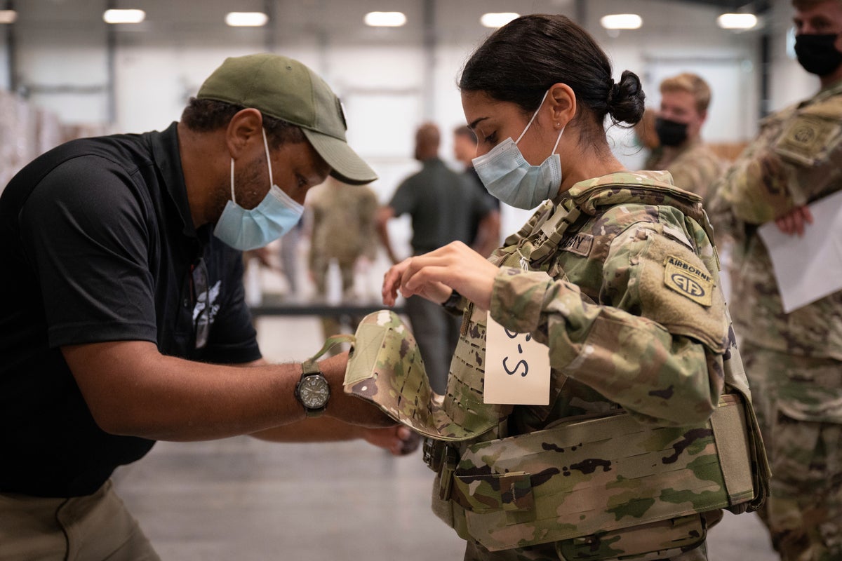 Right-sizing the force: Army offers armor for smaller troops | The ...