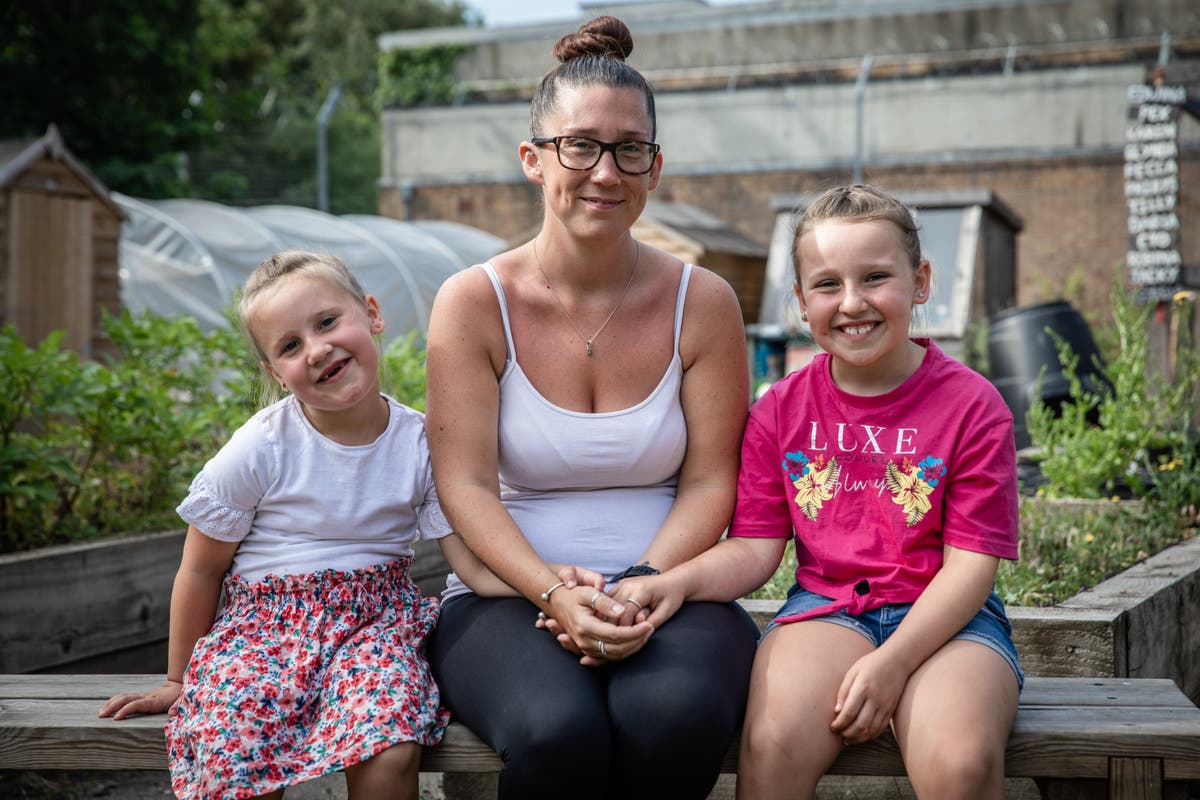 How you can help children in the UK battling poverty and the pandemic ...