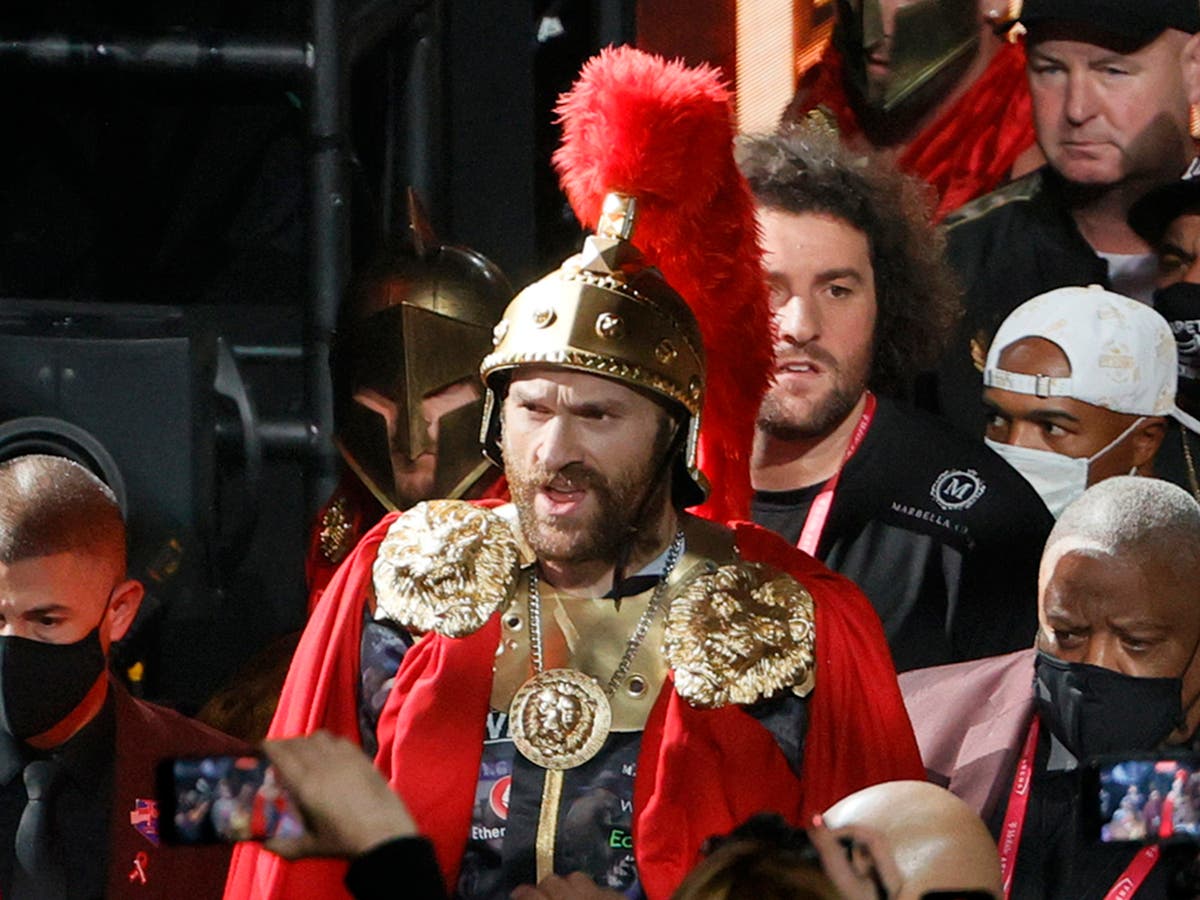 Tyson Fury set for audience with the Pope after Deontay Wilder fight ...
