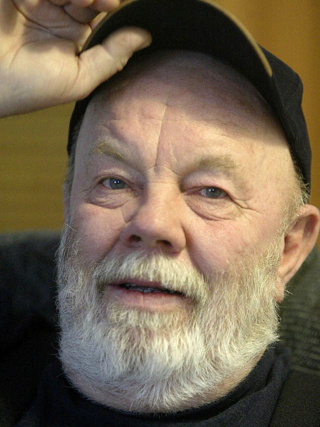 Gary Paulsen: Novelist who inspired children to love the wilderness ...