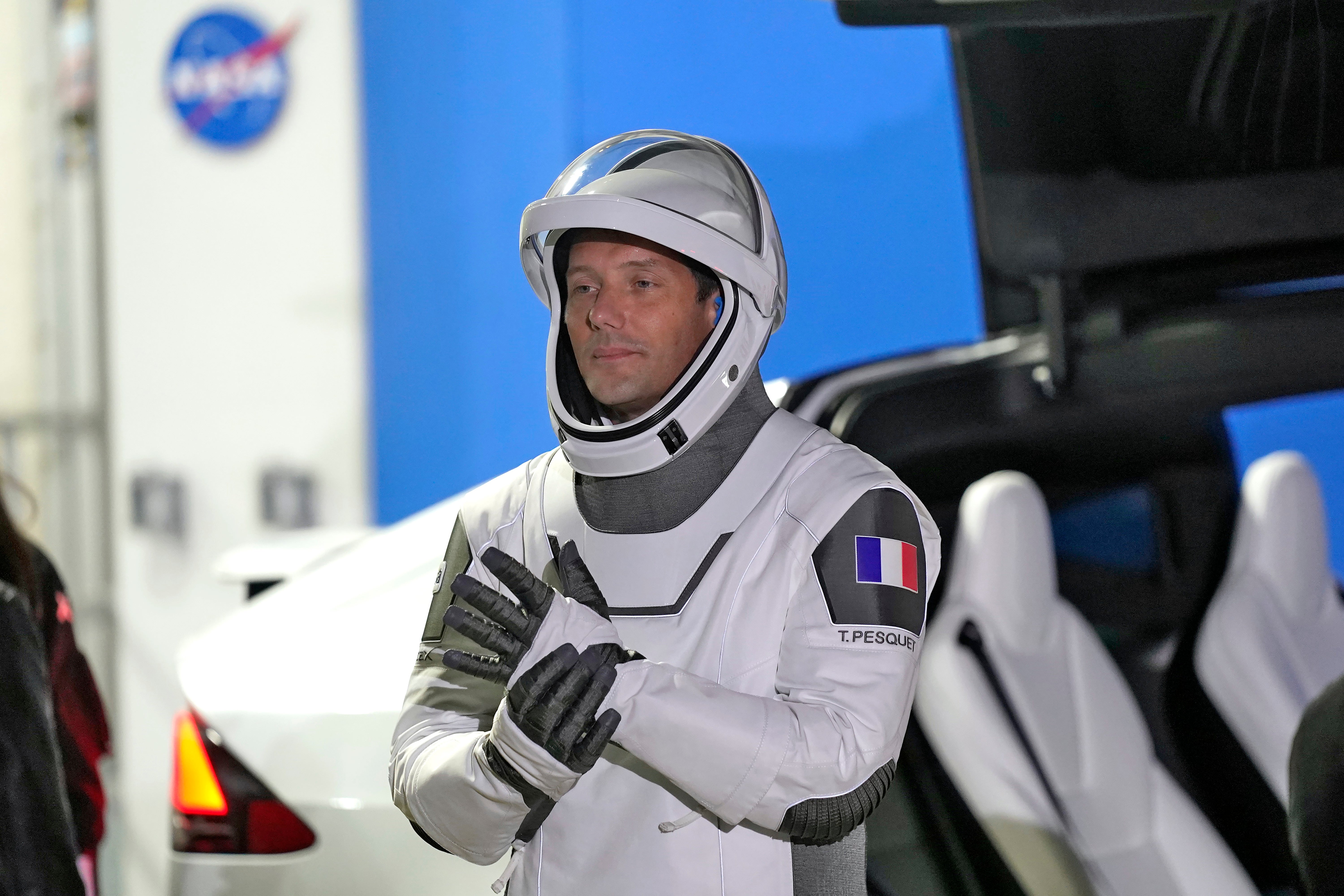 Astronaut Cop
