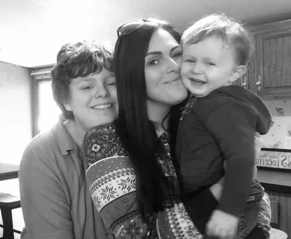 Patricia Grooms: Mystery surrounds death of TikTok mother shot in front ...