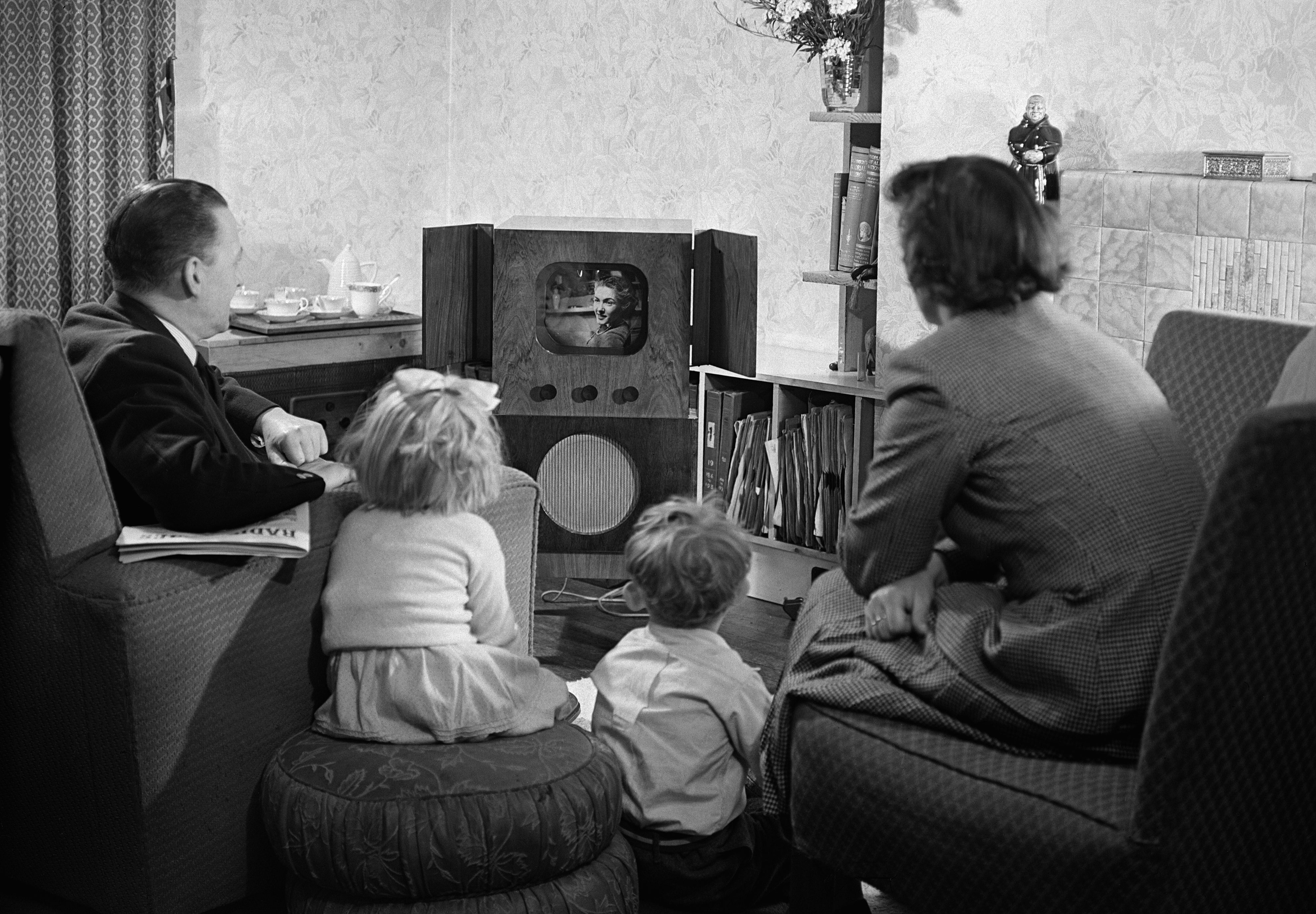How Much TV Will The Average British Family Watch Over Christmas The