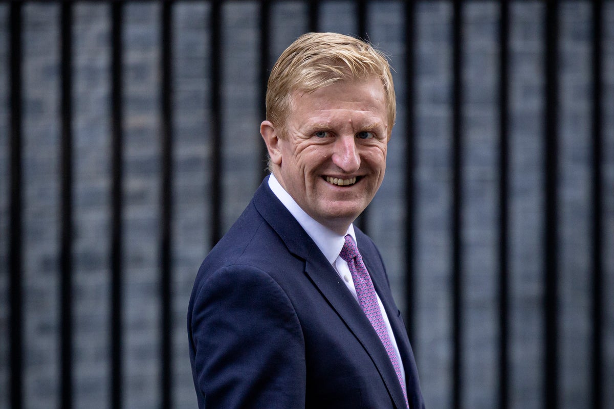 Boris Johnson hasn’t ‘lost any star quality’ after swing towards Labour ...