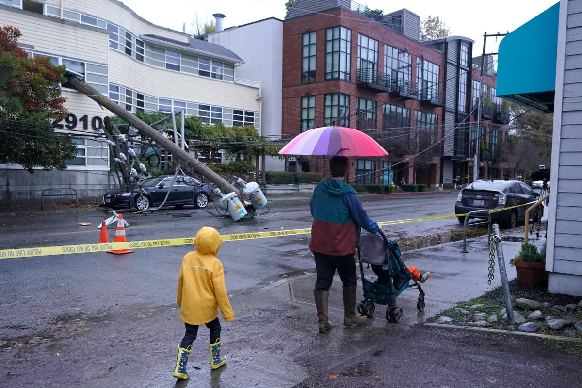 Famously soggy Seattle sees its wettest fall on record | The Independent
