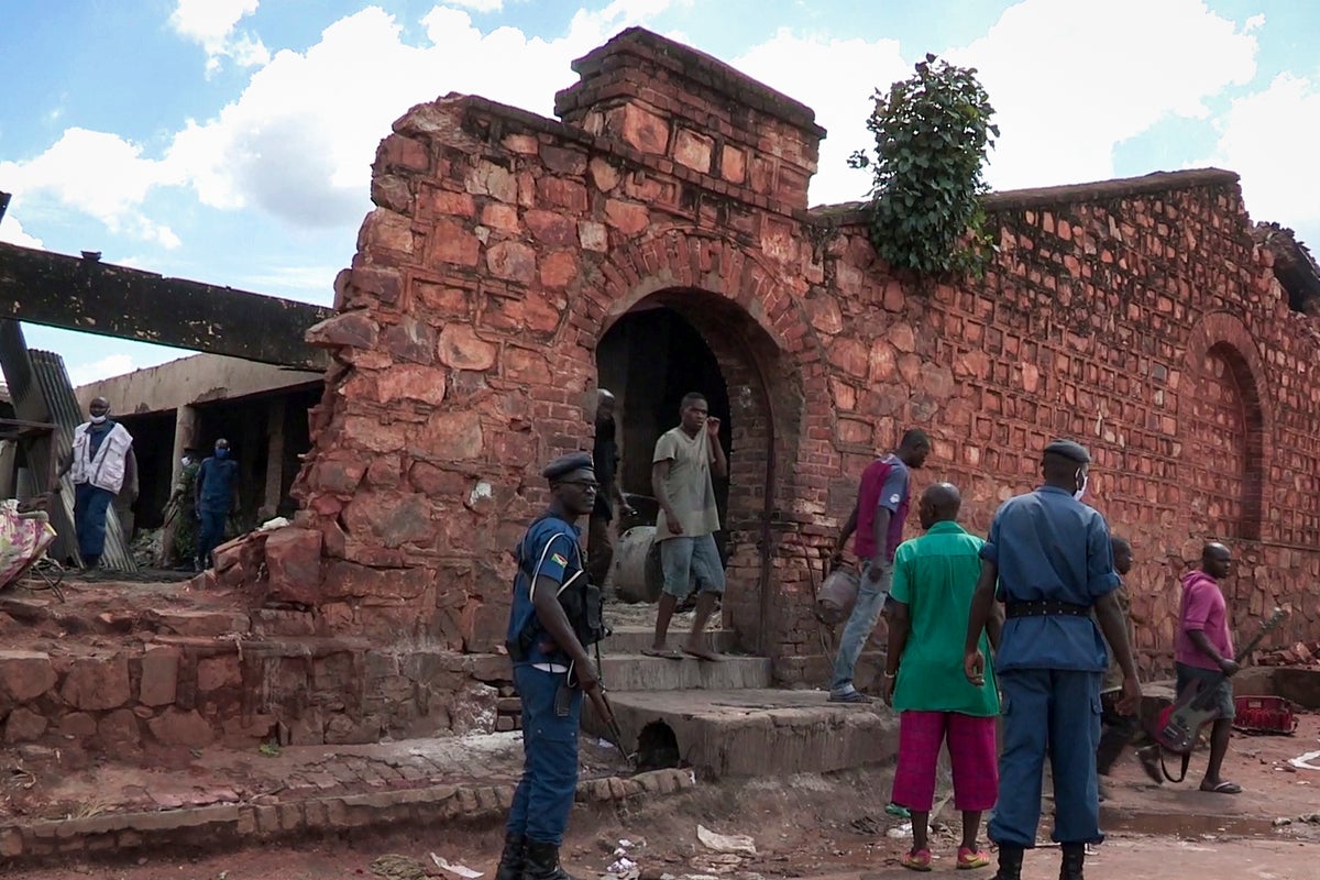 Burundi says prison fire kills 38 inmates in Gitega | The Independent