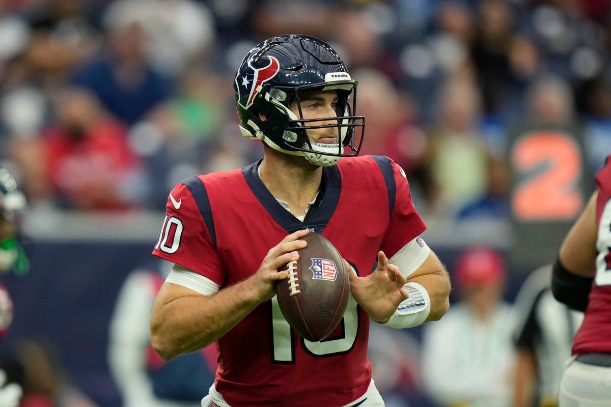 Mills, quarterback titular de Texans por resto de la campaña ...
