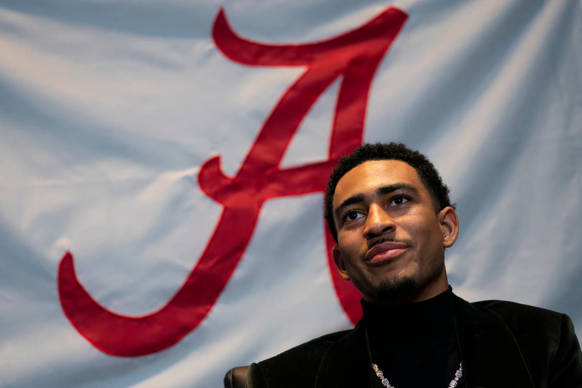 Back-to-back: Young gives Alabama consecutive Heisman wins | The ...