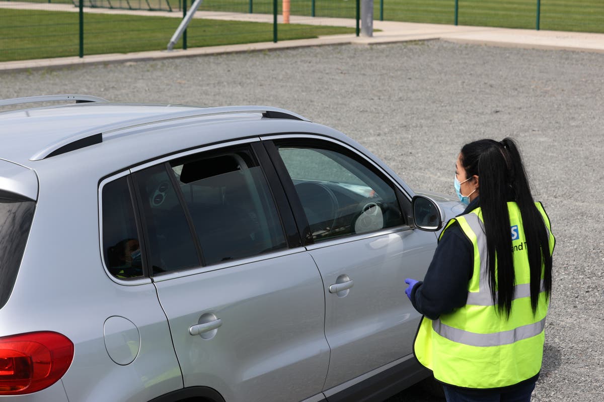 Scam warning over Omicron testing messages | The Independent