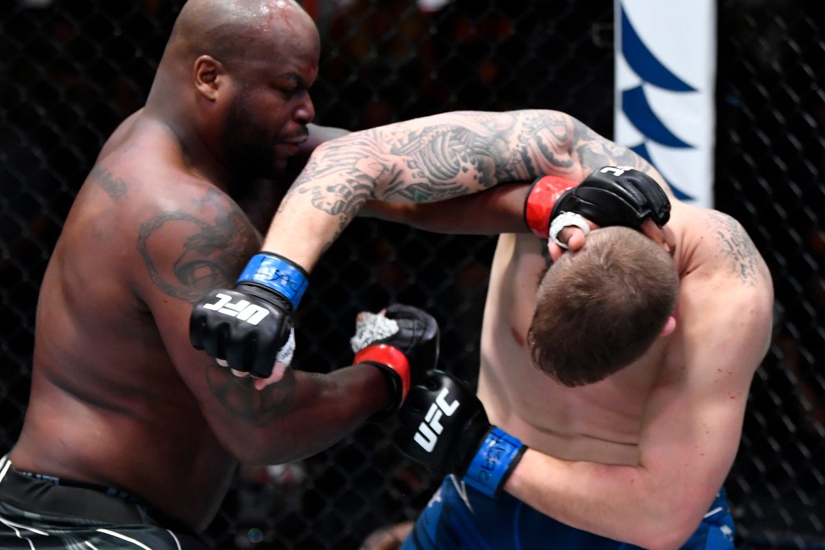 UFC Fight Night: Derrick Lewis knocks out Chris Daukaus after Belal ...