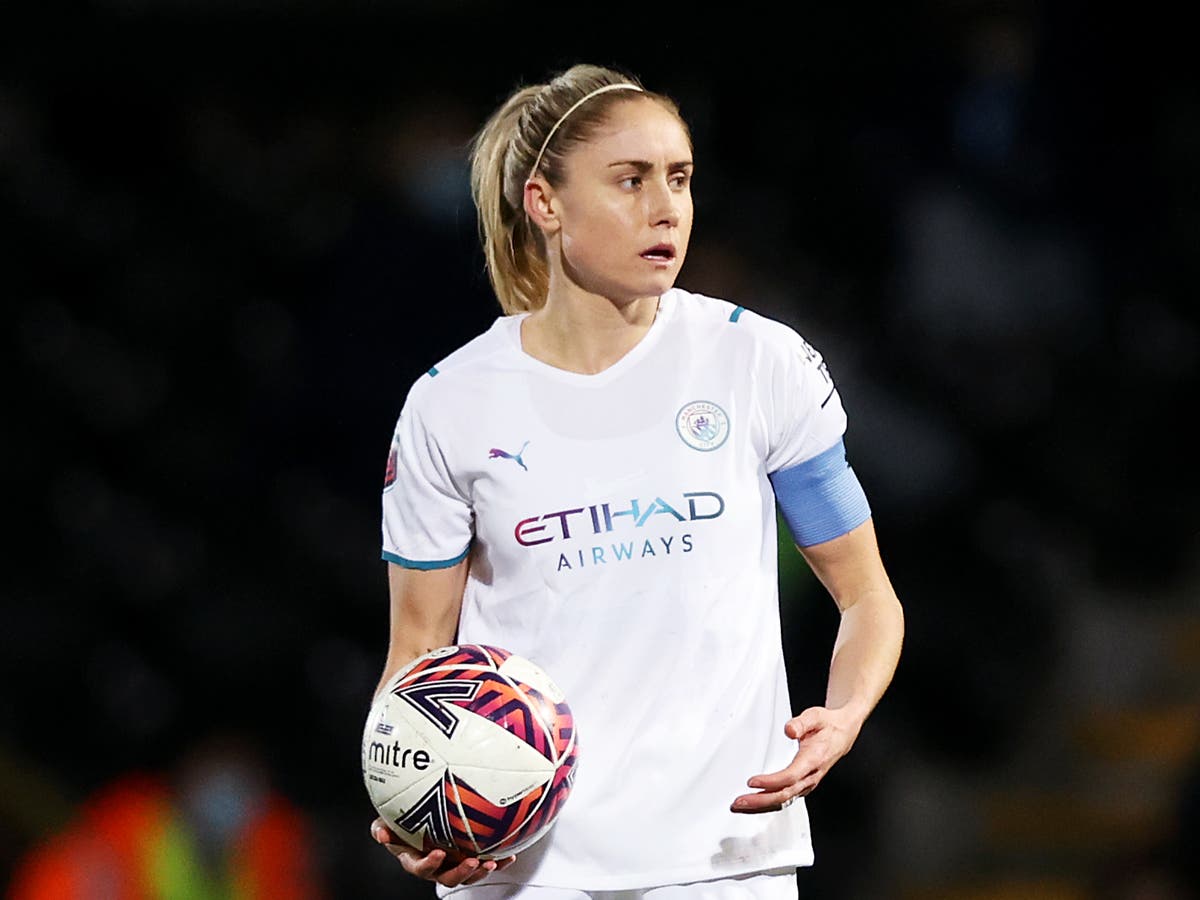 Steph Houghton signs new deal at Manchester City | The Independent