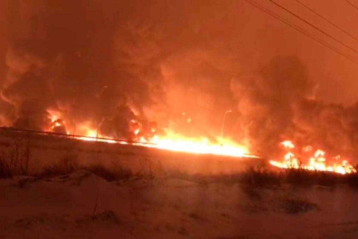 Oil flow resumes at Iraq-Turkey pipeline following blast | The Independent