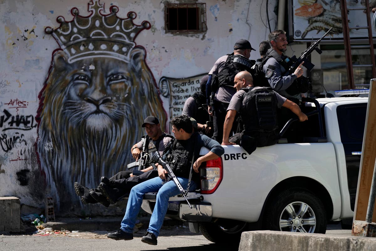 Rio de Janeiro police move to regain control of some favelas | The ...