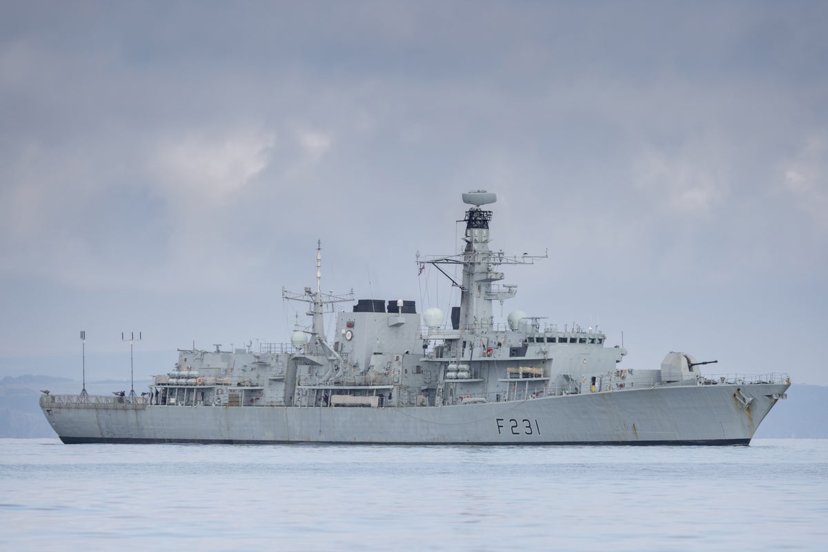 Royal Navy Warship Monitors Russian Vessels In English Channel The