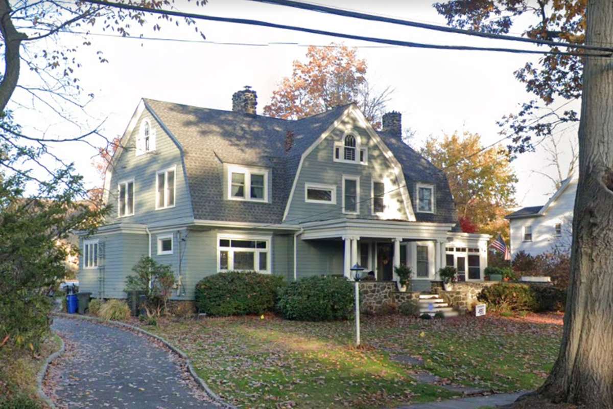 The Watcher: True story behind Netflix series about a letter that ...