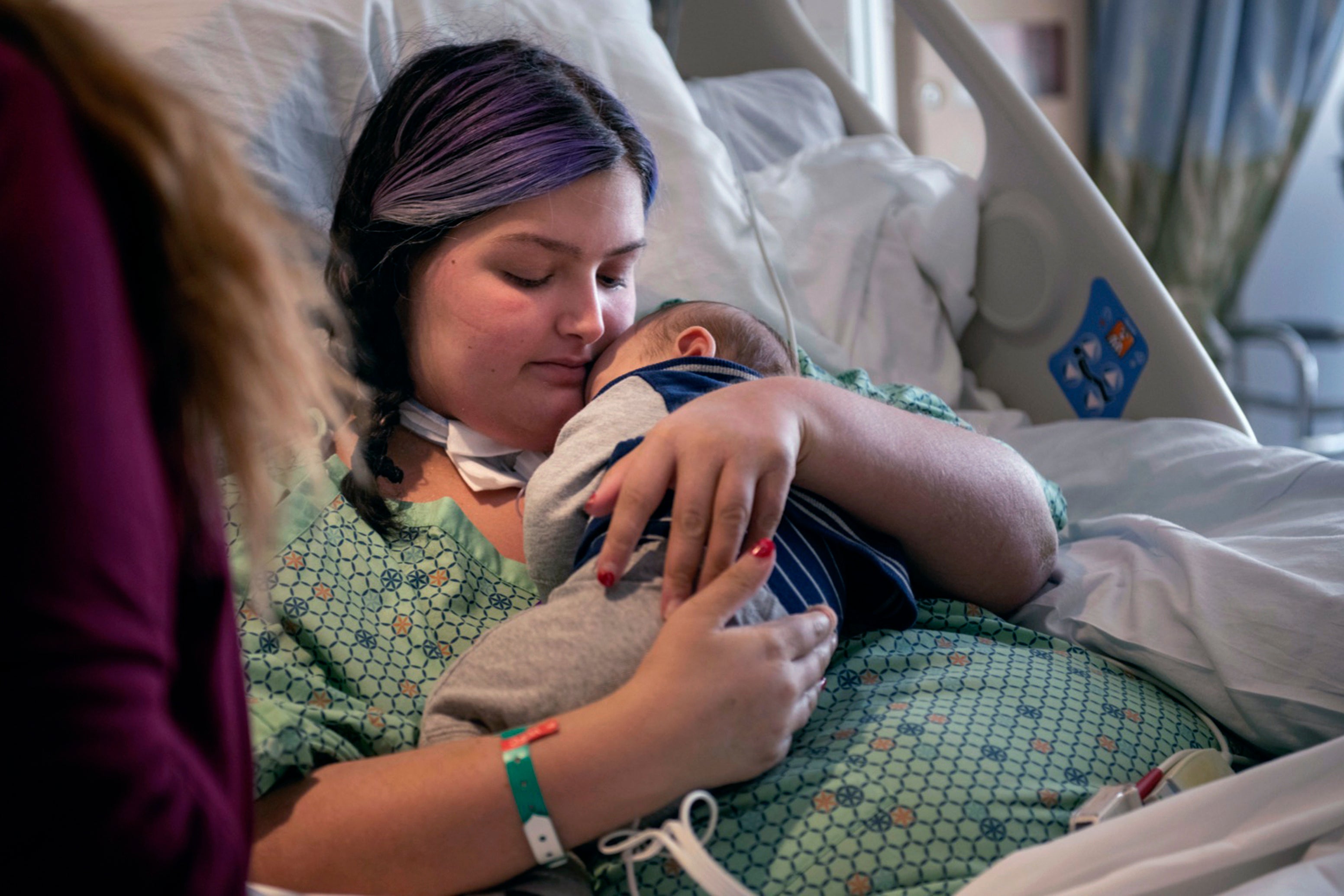 COVID-stricken mom reunites with baby 2 months after birth | The ...