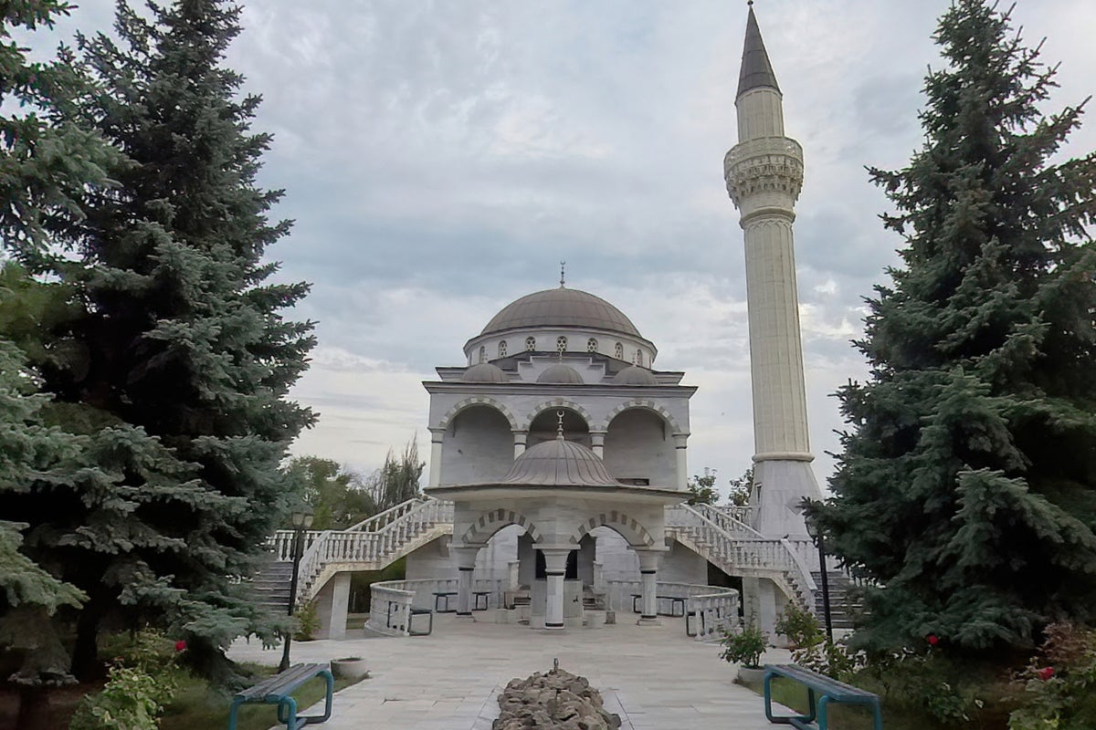 Mosque sheltering 80 people in Ukrainian city of Mariupol shelled by ...