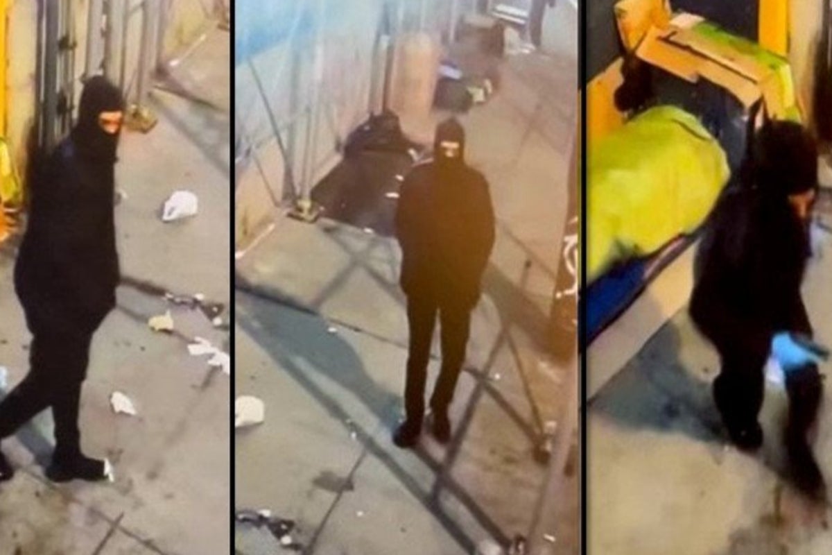 NYPD seek balaclava-wearing gunman who shot two homeless men, one ...