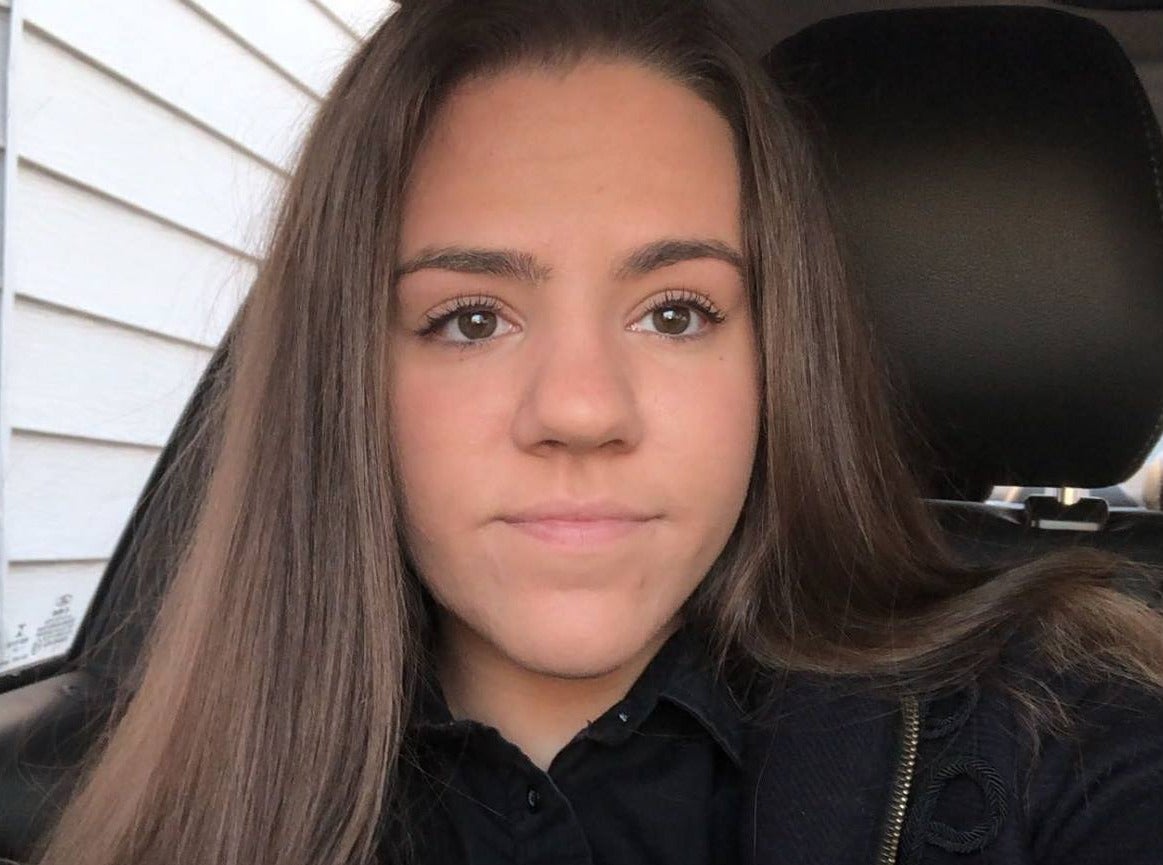 Hiker dies after taking mushrooms, police say | The Independent