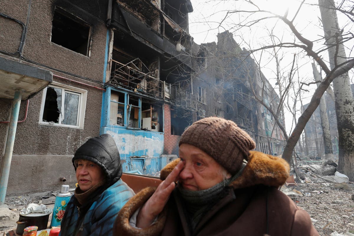 UN says evidence of mass graves in Mariupol as Russia hints at scaled ...