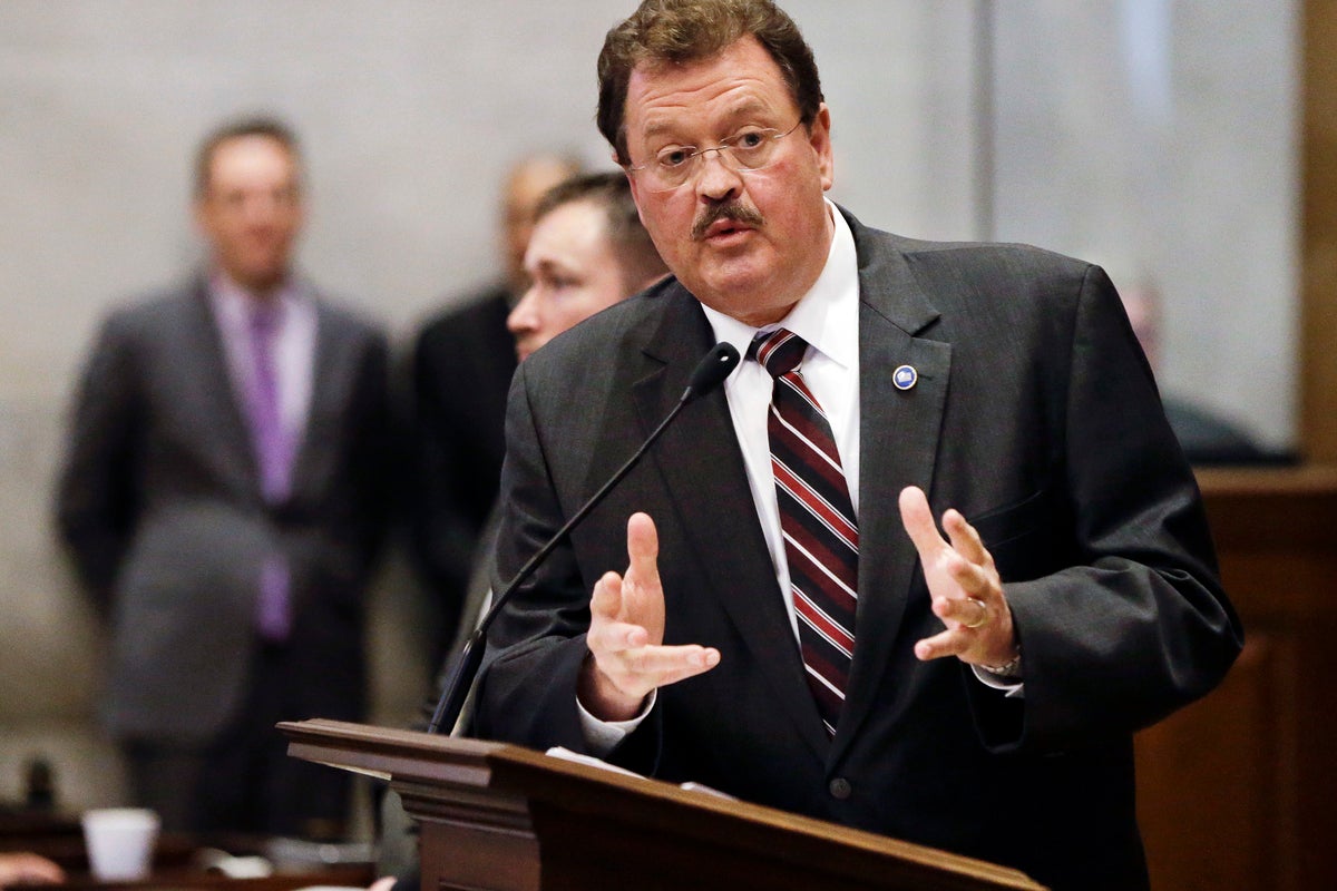 Tennessee lawmakers pass K-12 library oversight, end session | The ...