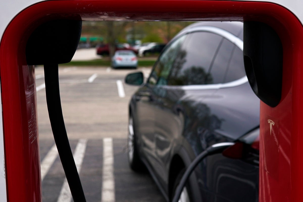Tesla recalling more than 130,000 cars as touchscreens overheat and ...