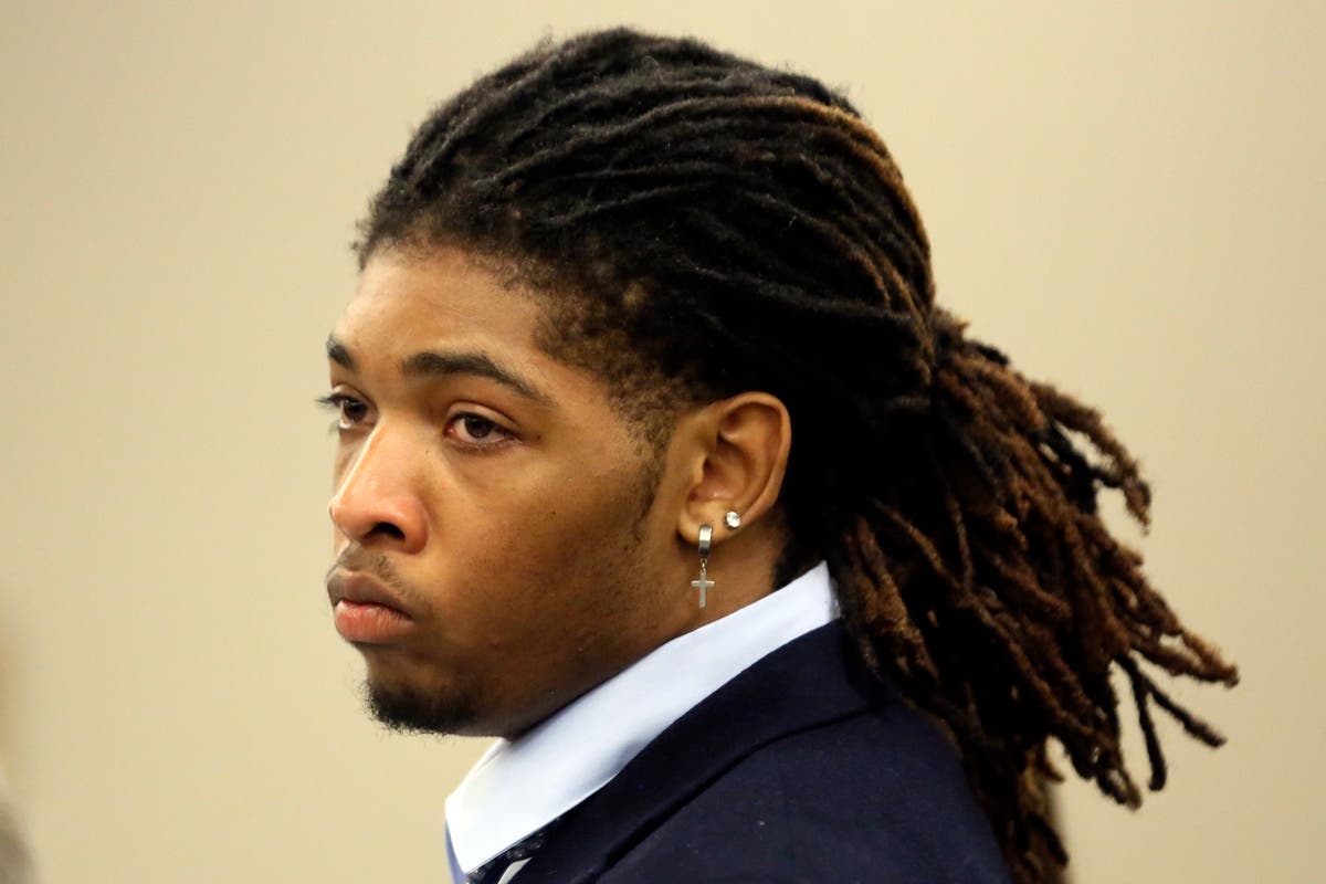 Jurors deliberating in former football player's murder trial | The ...
