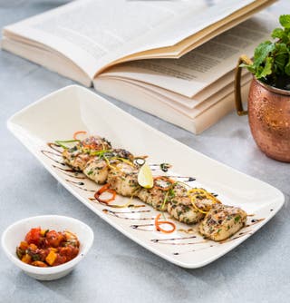 How to spend a day in Bandra West, Mumbai’s magical Bollywood district ...