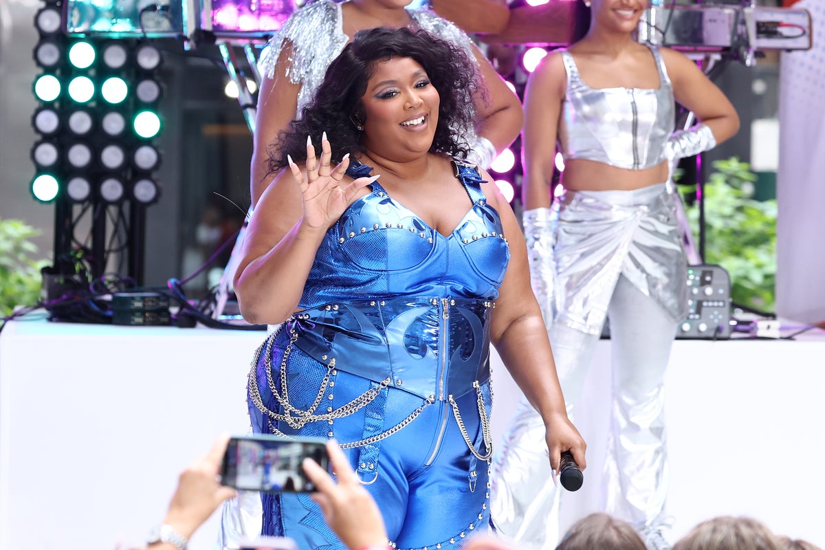 Lizzo reveals why her relationship with boyfriend Myke Wright ‘hits ...