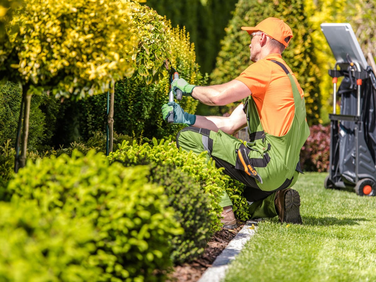 When is it too hot to work outside? | The Independent