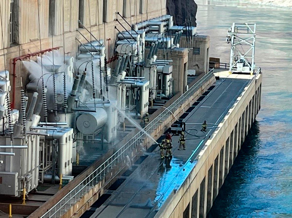Hoover Dam transformer explodes; no one hurt | The Independent