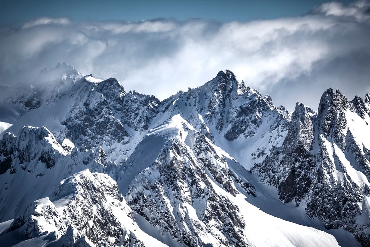 Melting Alps glacier moves border between Switzerland and Italy | The ...
