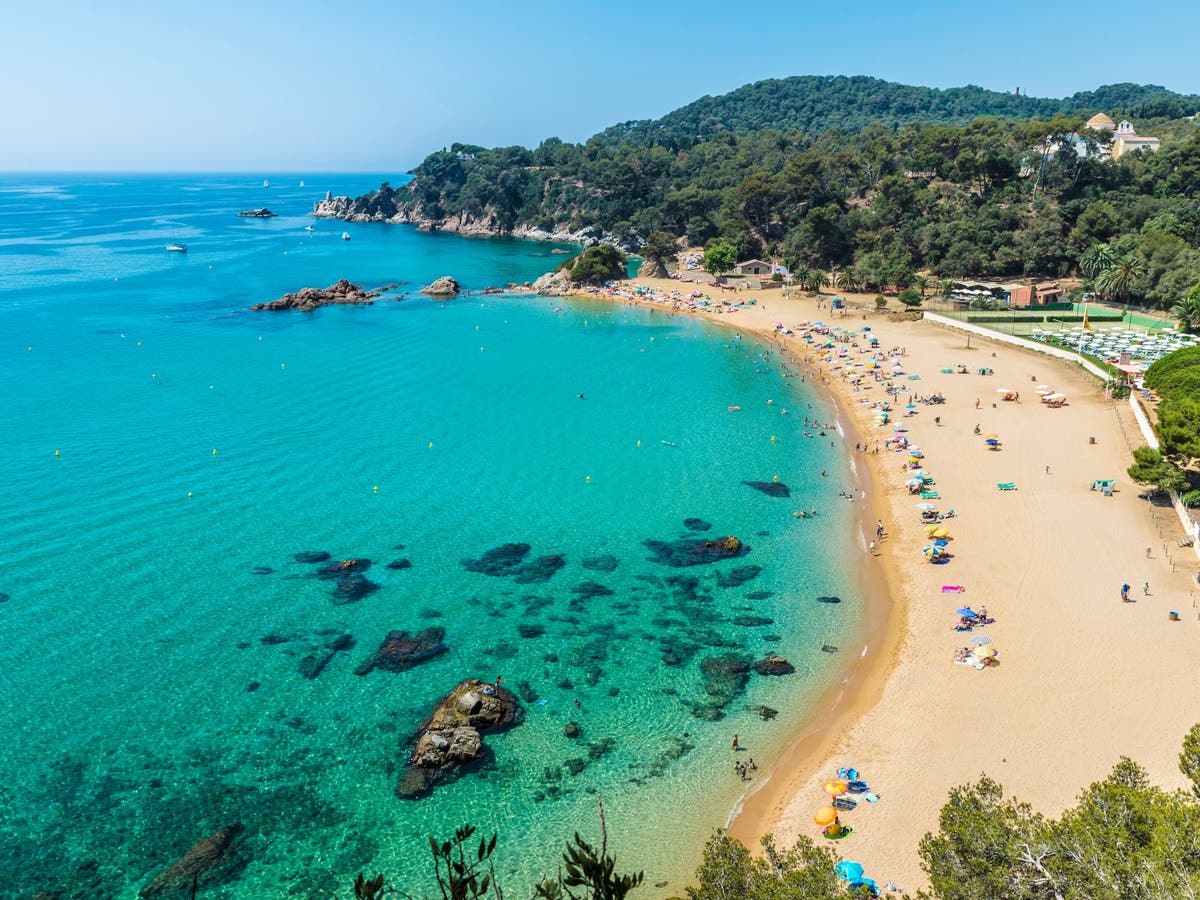 Spain’s equality ministry launches ‘all bodies are beach bodies ...