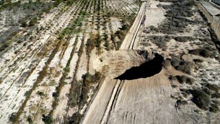 Chile to ‘punish’ those responsible for massive sinkhole near copper ...