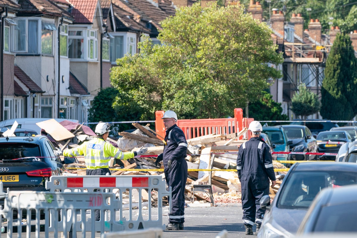 Residents of street where gas explosion killed girl unable to return ...