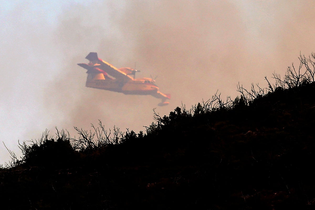 Wind drives major wildfire in Spain as 35 aircraft deployed | The ...