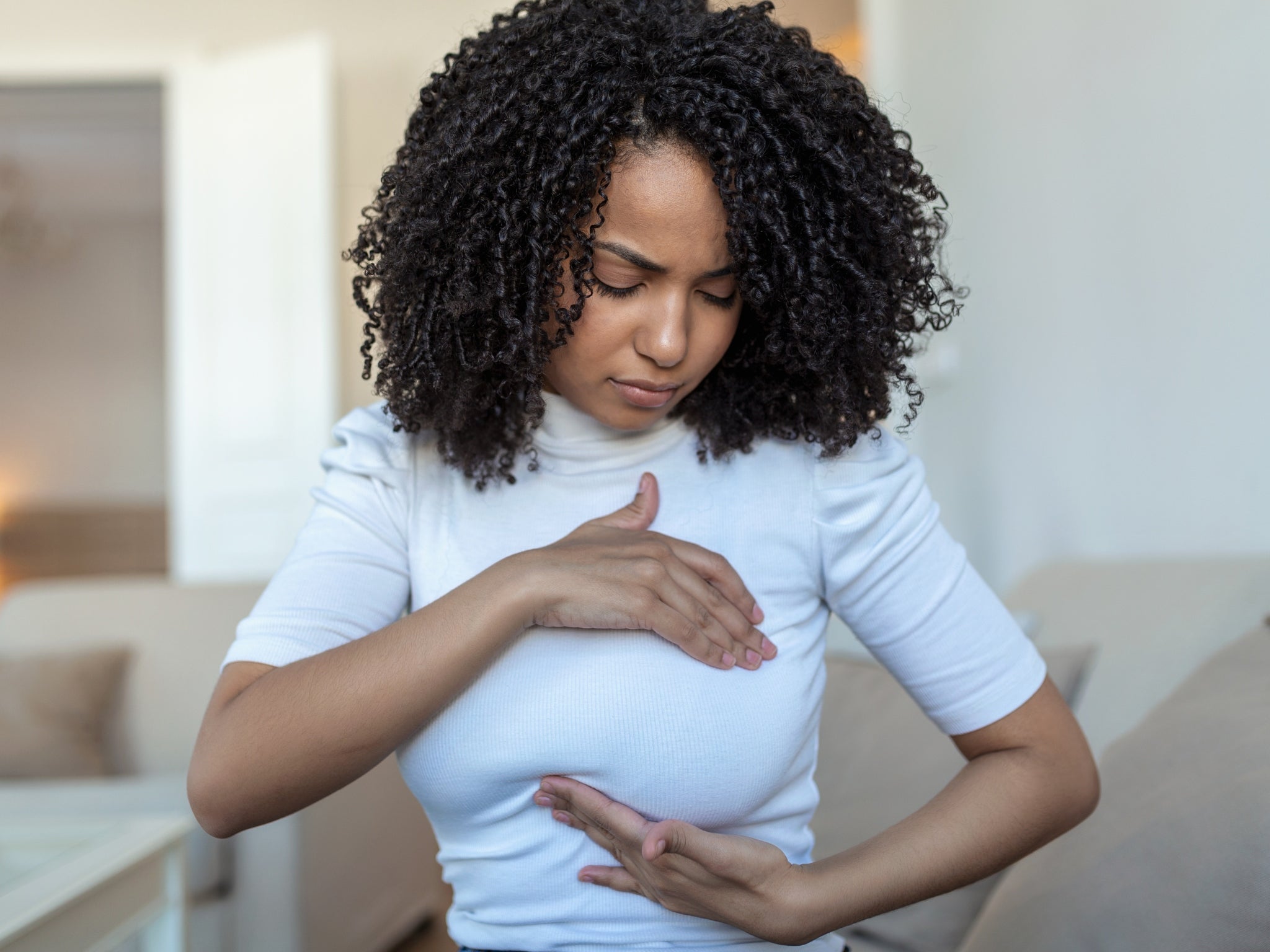 The most common breast cancer symptoms and how to check for them | The ...