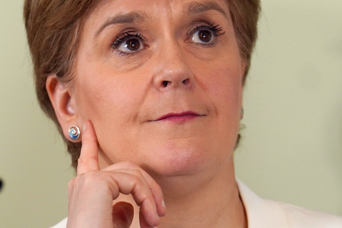 Sturgeon holds talks with unions in a bid to avert further council ...