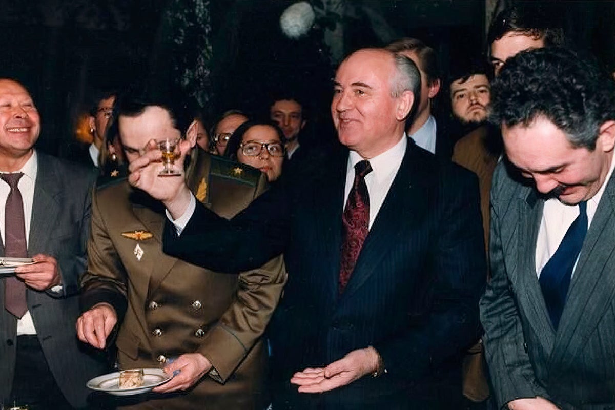 Covering Gorbachev: AP remembers his wit, wisdom, warmth | The Independent