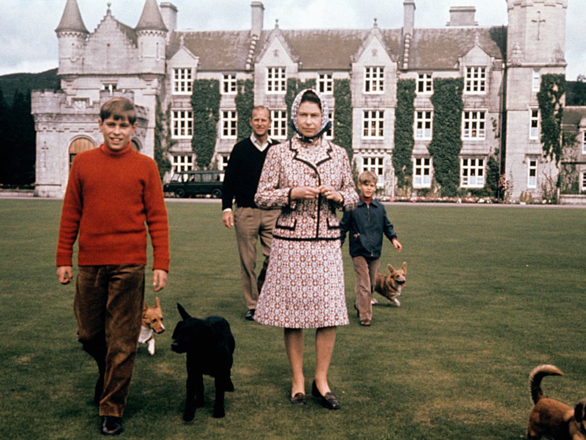 Balmoral Palace: Inside the Queen’s Scottish home and summer retreat ...