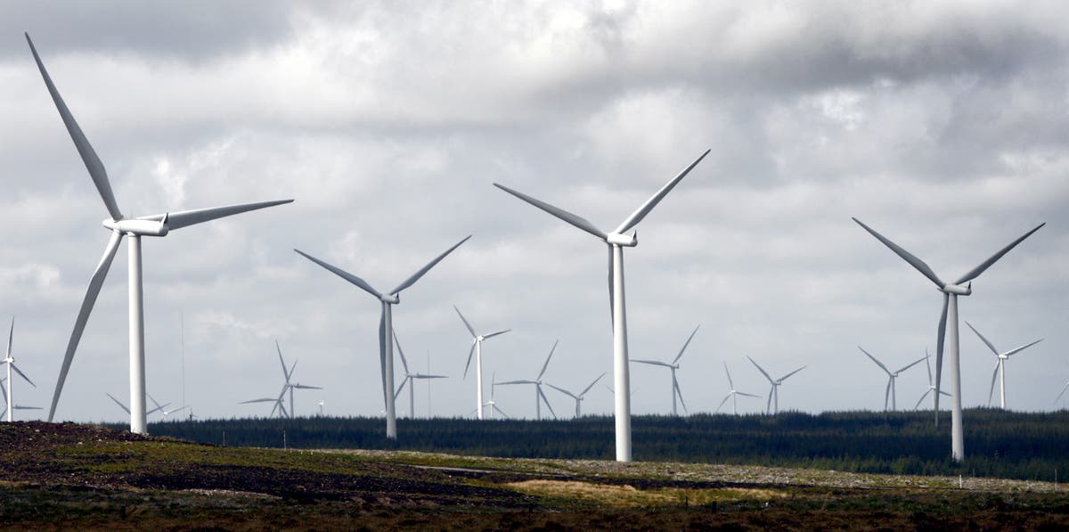 Tory MP begins ‘net zero tour’ to defend green policies | The Independent