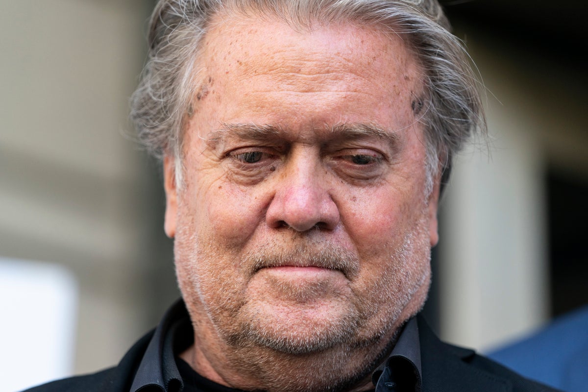 Bannon expected to surrender in NY court in wall donor case | The ...