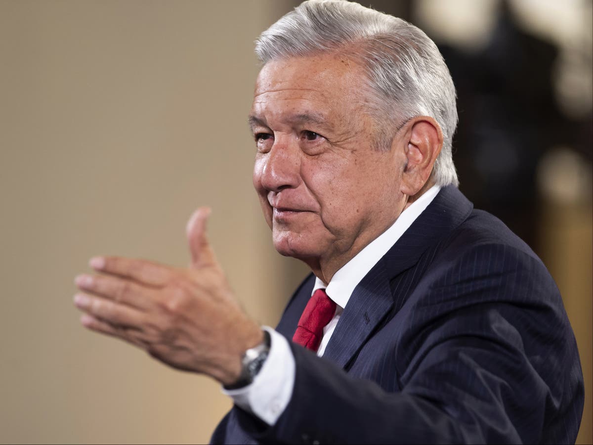 Mexico president mocks video of NYC robber after US State Department ...