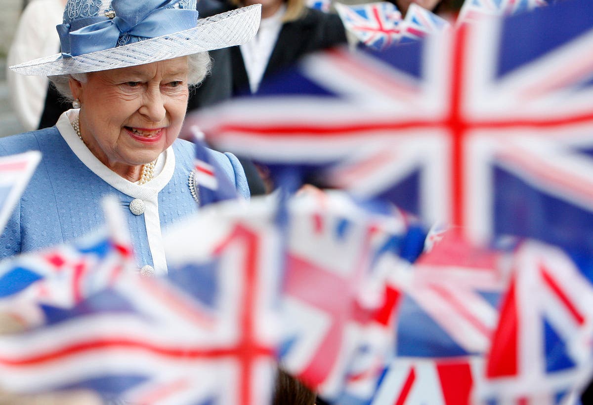 10 things to know about Queen Elizabeth II’s life | The Independent