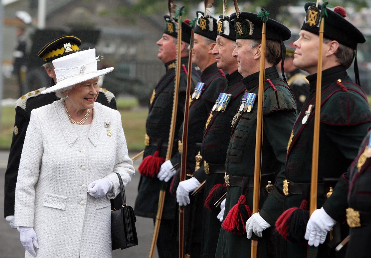 Queen understood burdens of a life in uniform better than most ...